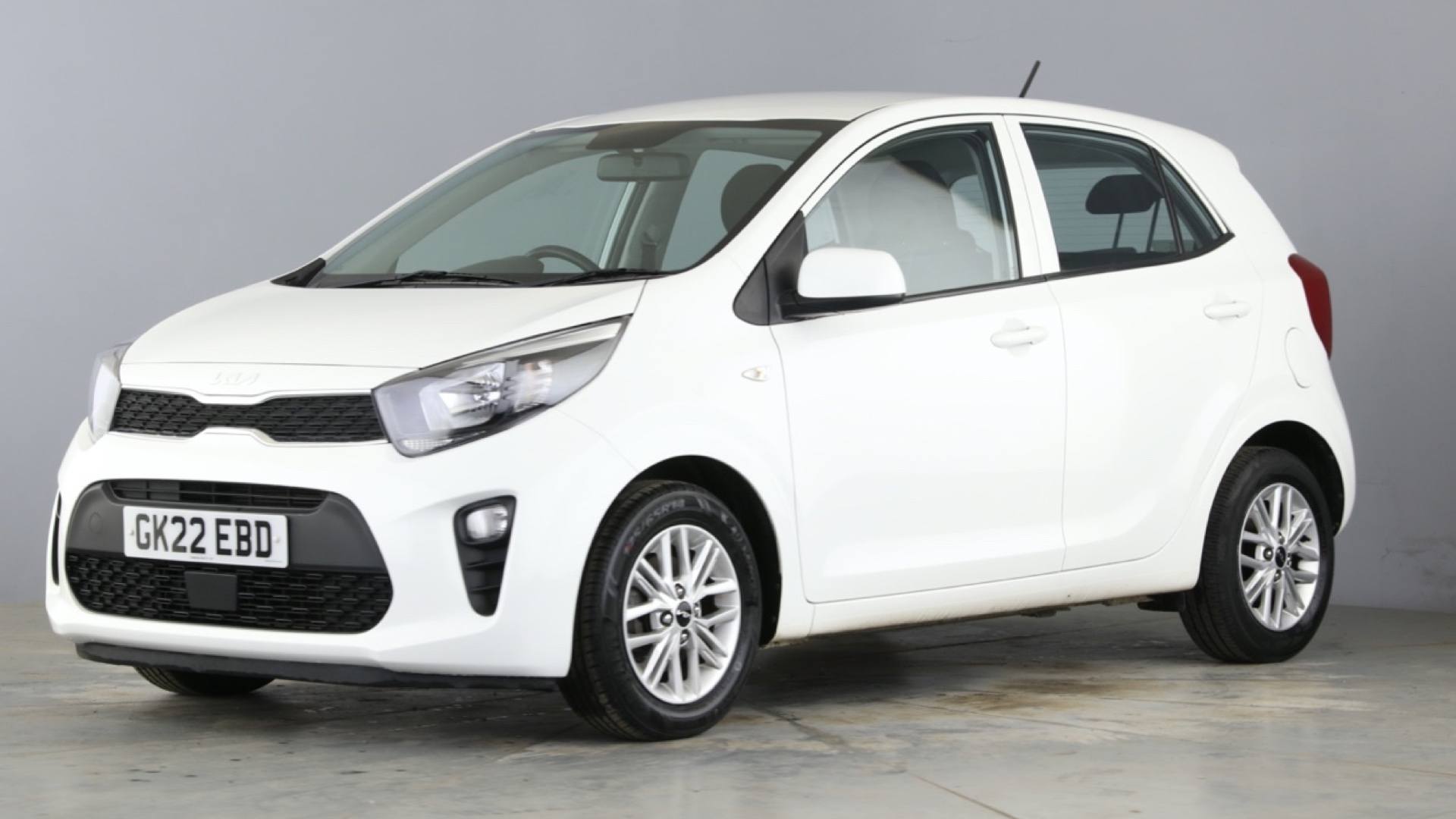 Used Range Rover Velar Lease Deals | Nationwide Vehicle Contracts