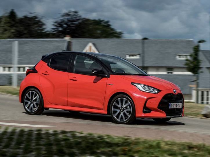 Why You Should Lease a Small Car | Nationwide Vehicle Contracts