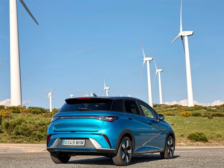 BYD Dolphin 150kW Design 60.4kWh Auto Lease | Nationwide Vehicle Contracts