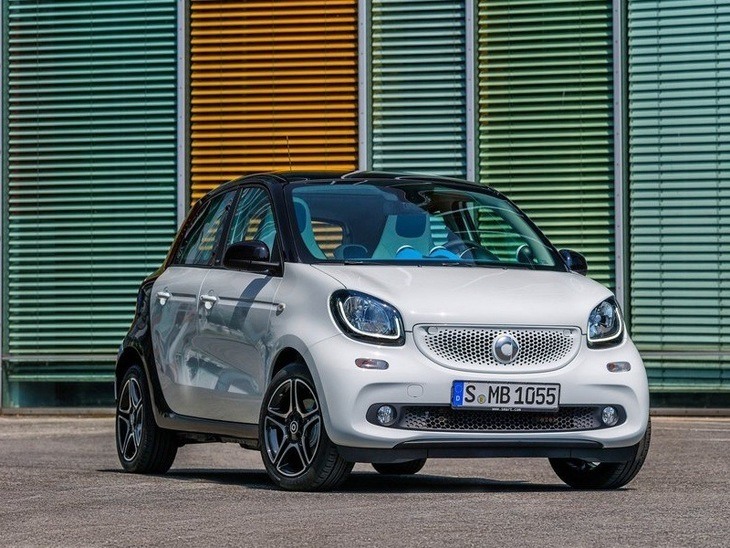 Smart Forfour Hatchback 60kW EQ Exclusive 17kWh Auto (22kWch) Lease ...