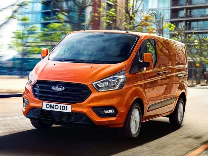 Ford Transit Custom Lwb 300 L2 Fwd 2 0 Ecoblue 130ps Low Roof Limited