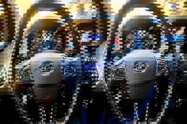 All You Need to Know About Cruise Control | Nationwide Vehicle Contracts