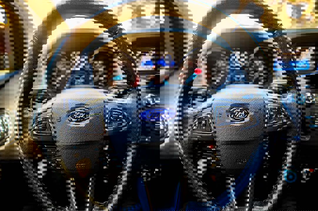 All You Need to Know About Cruise Control | Nationwide Vehicle Contracts