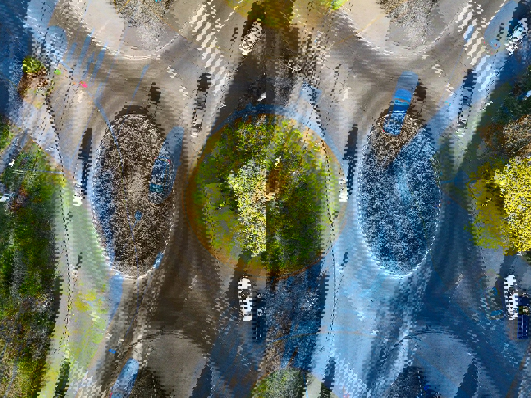 5 Tips For Avoiding Trouble At Roundabouts